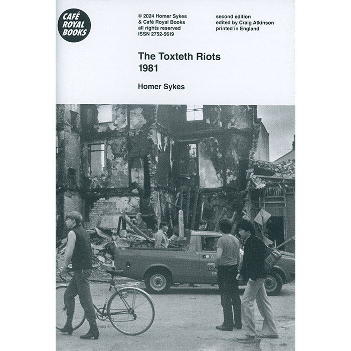 The Toxteth Riots 1981 - Homer Sykes | Cafe Royal Books – 50 Watts Books